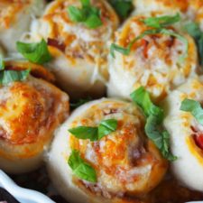 Fluffige Pizza-Rolls zum Snacken - Wiewowasistgut